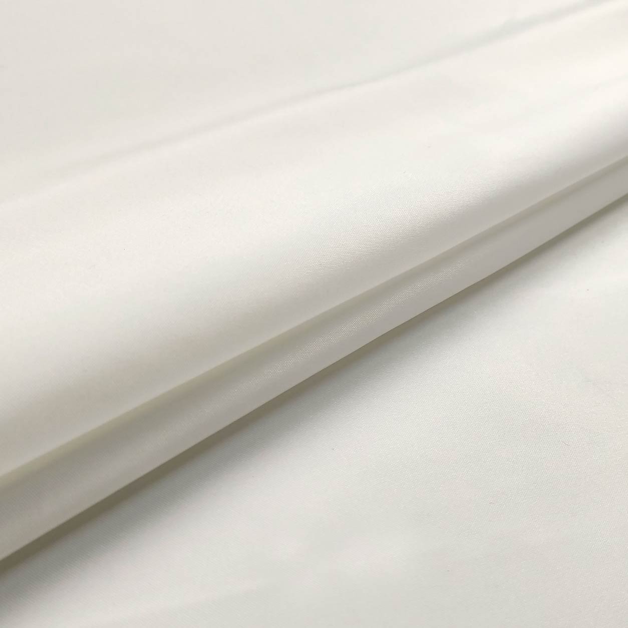 Tessuto Duchesse Raso Sposa Bianco | Panini Tessuti e Tendaggi