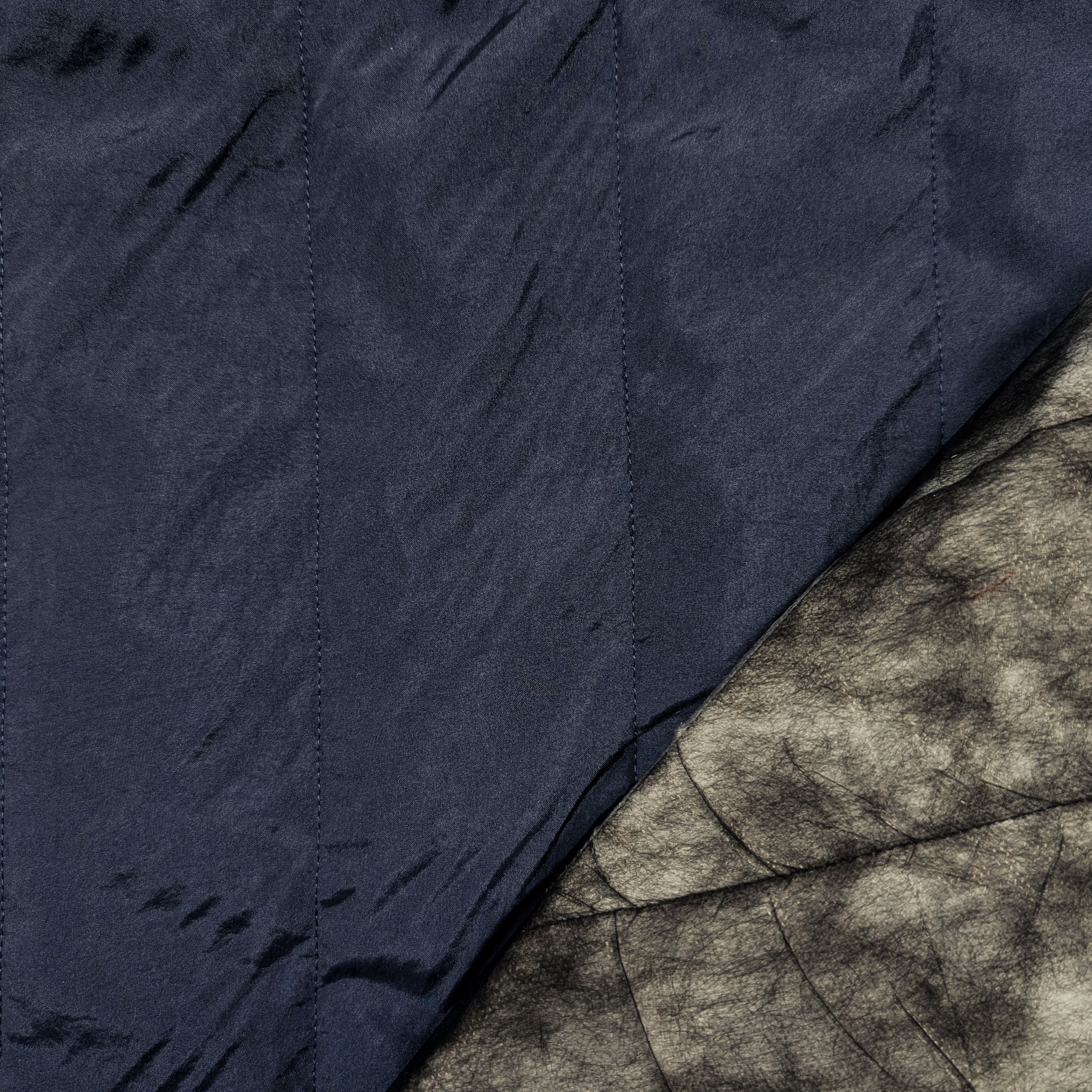 Quilted Dark Blue Retro in TNT Black | Panini