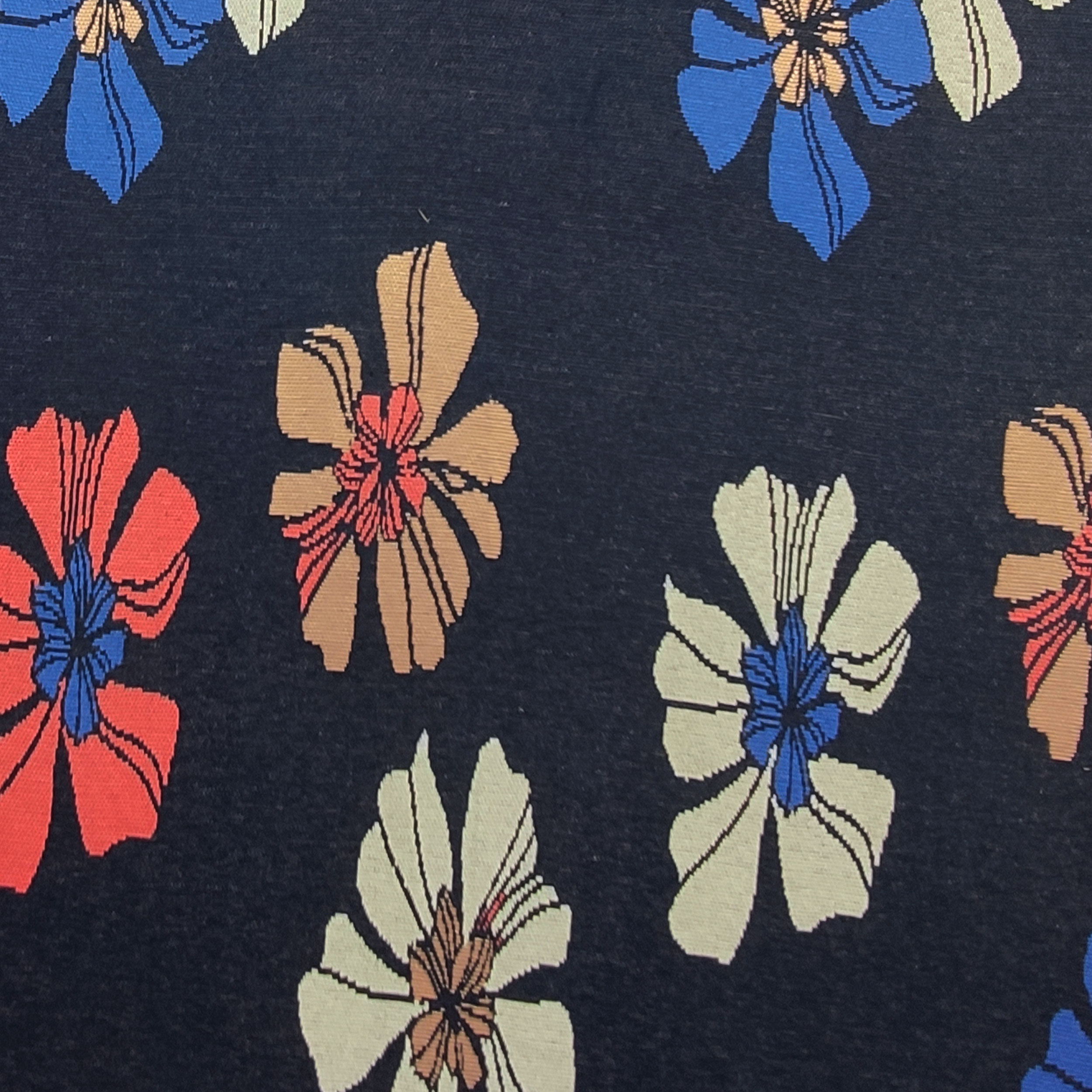 Tessuto Punto Milano Fantasia di Fiori Sfondo Blu