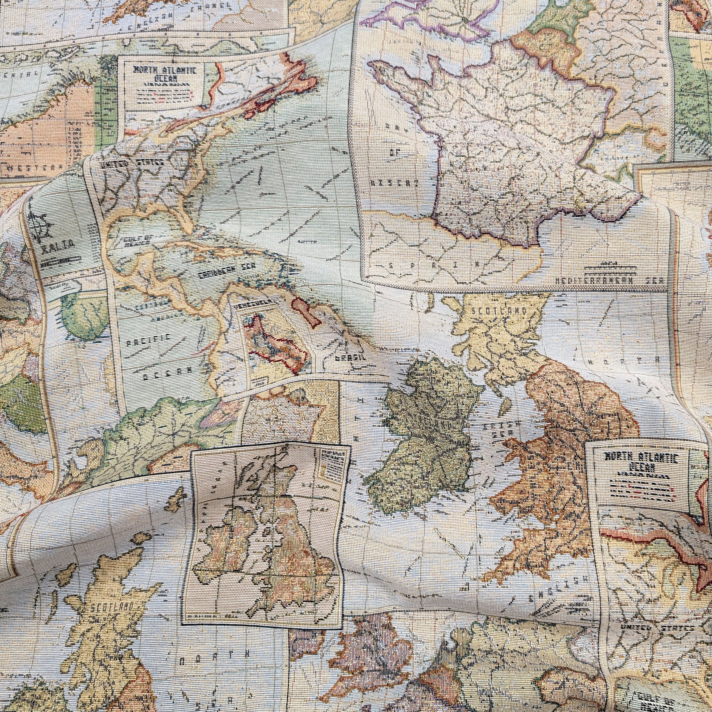 Gobelin Maps | Panini